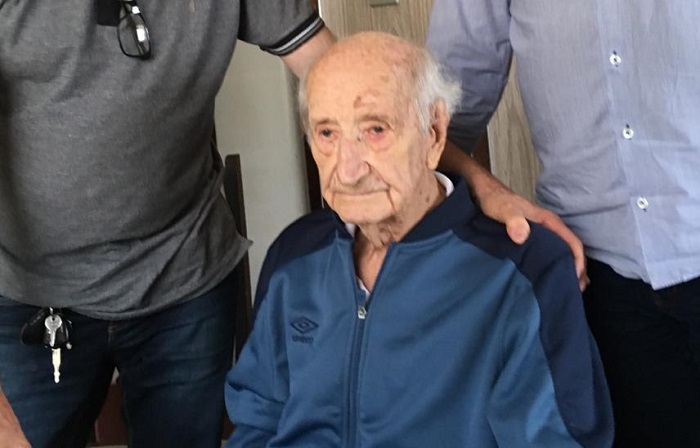Aniversário: Ernesto Faoro comemora 106 anos esbanjando lucidez ...