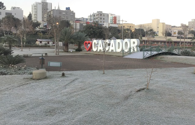Previsão: Agosto deve começar com frio intenso e possibilidade de neve ...
